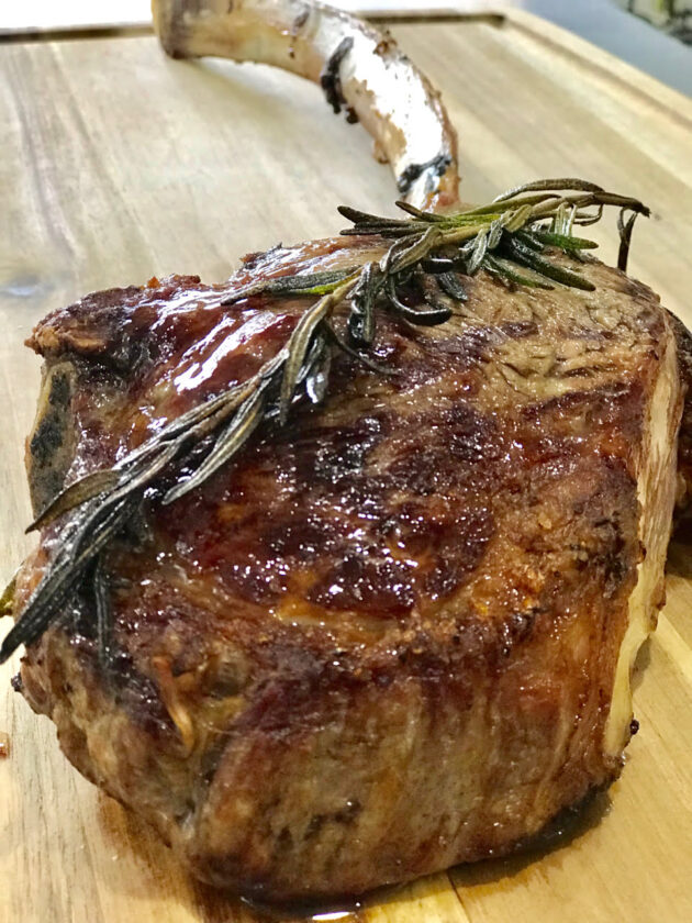 Tomahawk Steak Professional Tips (with video)