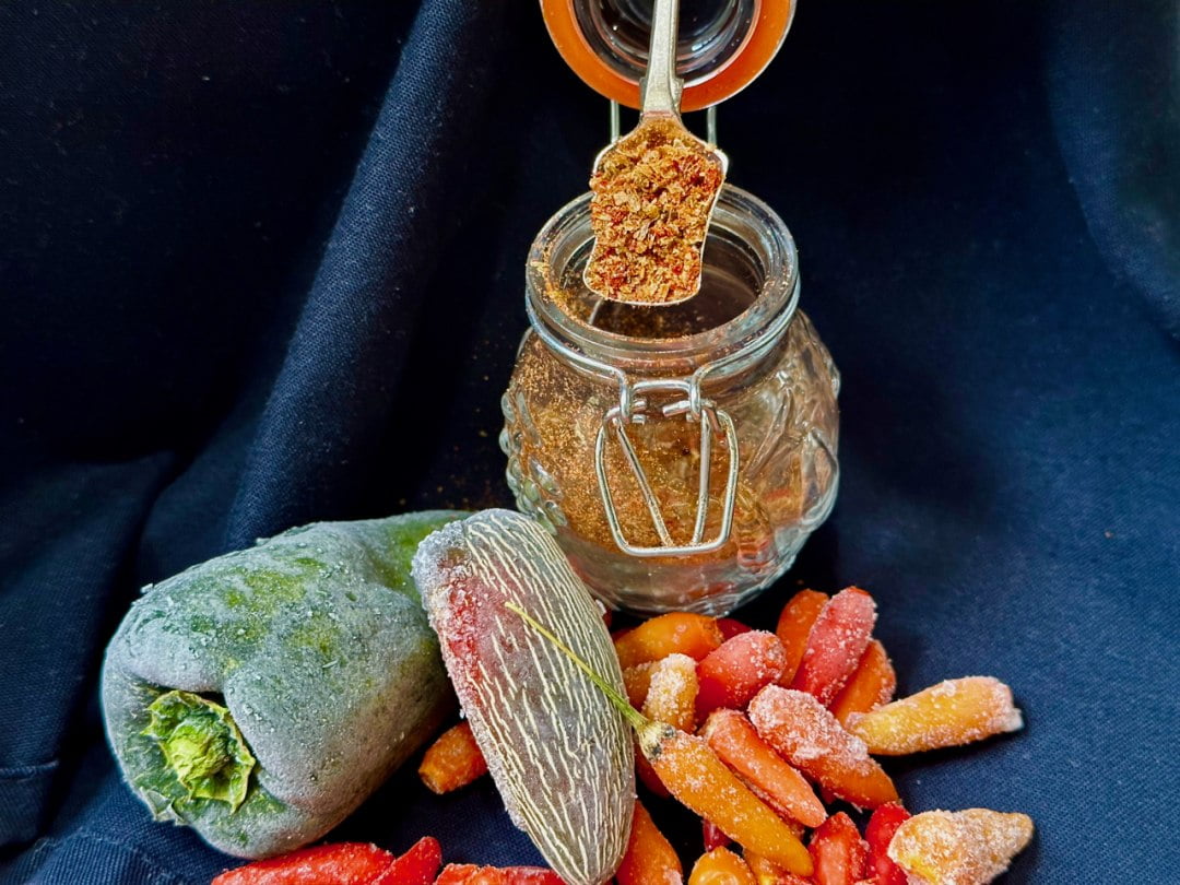 How To Make Homemade Smoked Paprika (with video)